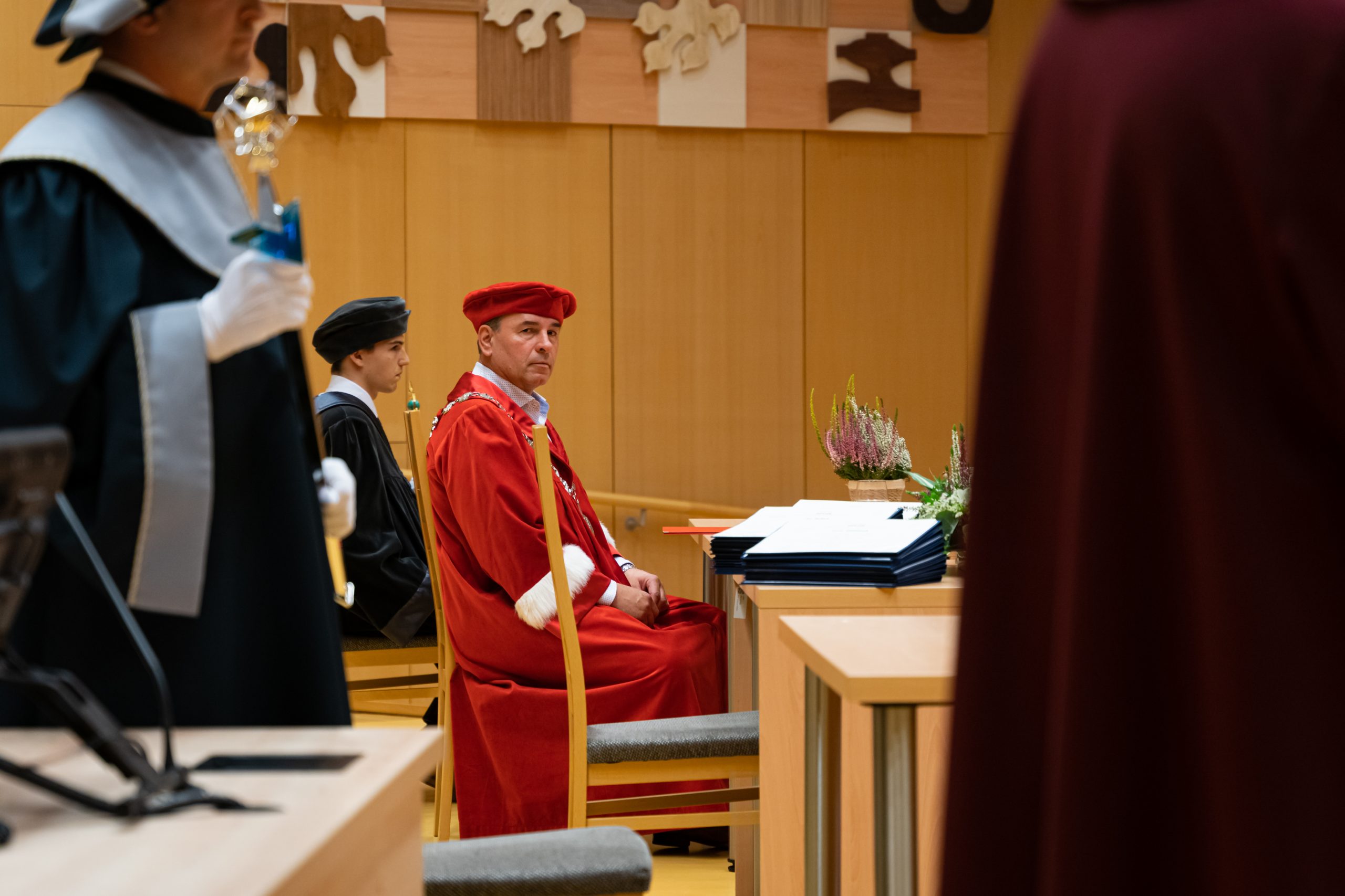 Říjnová promoce je za námi. Podívejte se na fotogalerii – Přírodovědecká fakulta